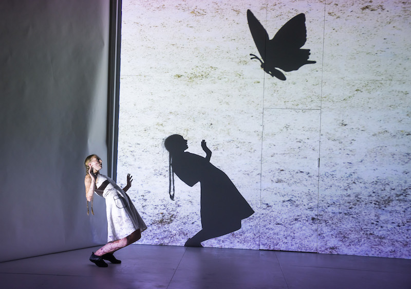 Jasmin Vardimon Company: ALiCE - Sadler’s Wells, London - The Reviews Hub