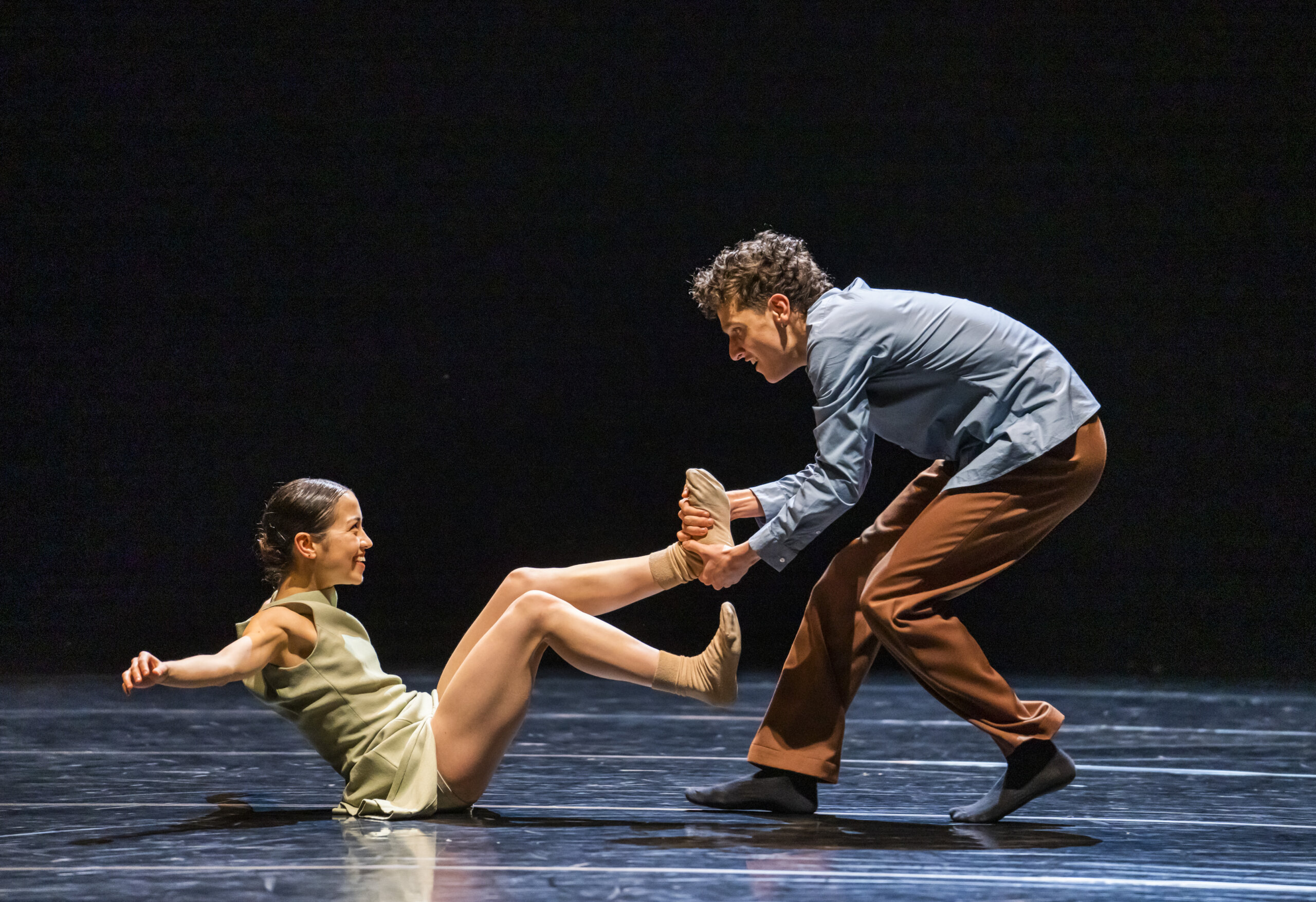 NDT 2 - Sadler’s Wells, London - The Reviews Hub